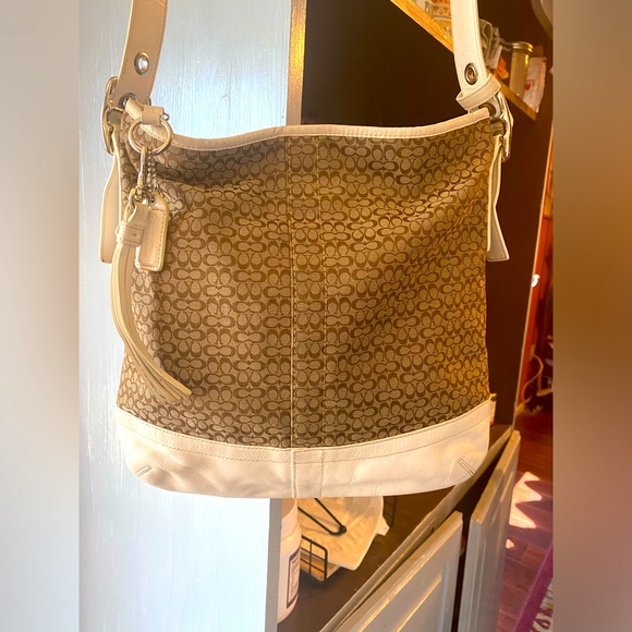 Coach | Bags | Coach Shoulder Or Crossbody Bag Off White Leather And ...